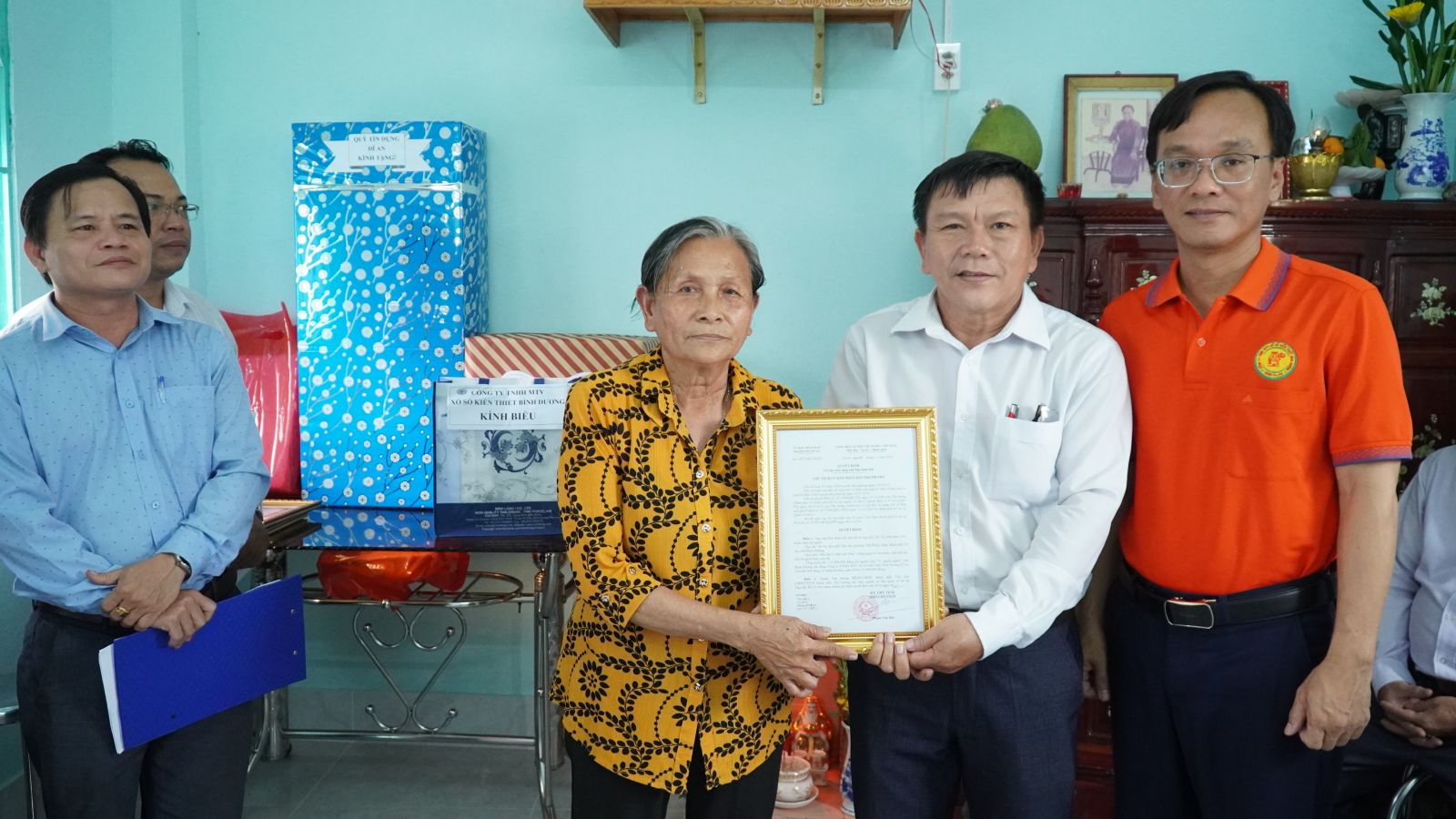 Lễ trao nhà đại đoàn kết tại khu phố Tân An phường Tân Đông Hiệp